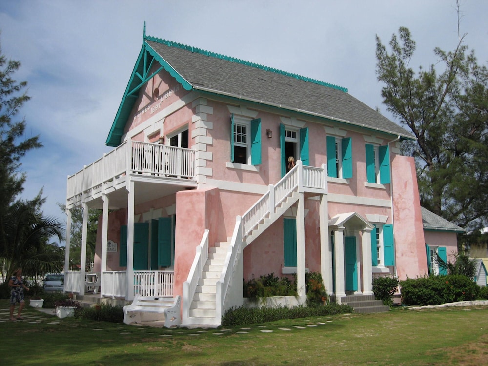 Beside the Pointe by Eleuthera Vacation Rentals in | 2024 Updated prices, deals - Klook United ...