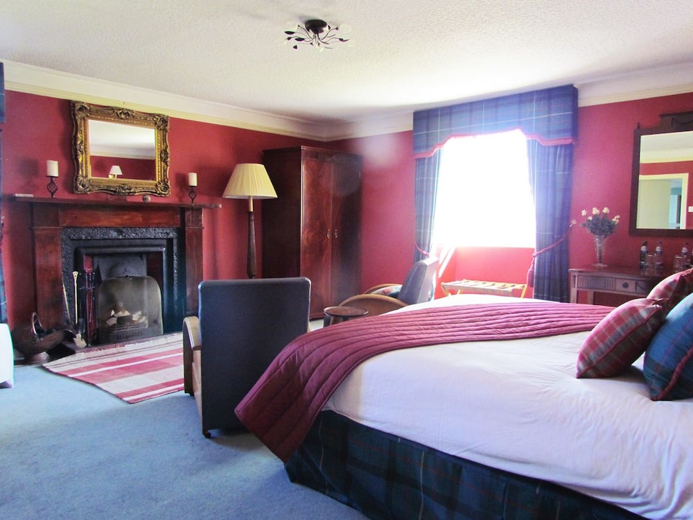 Altnaharra Hotel in | 2025 Updated prices, deals - Klook United States
