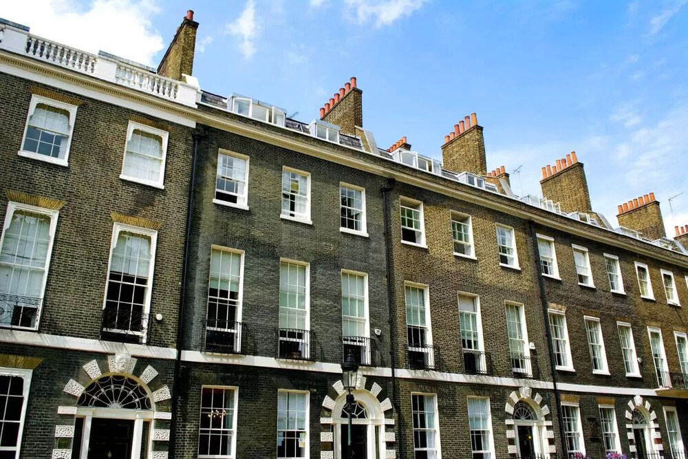 Museum View in London | 2025 Updated prices, deals - Klook ...