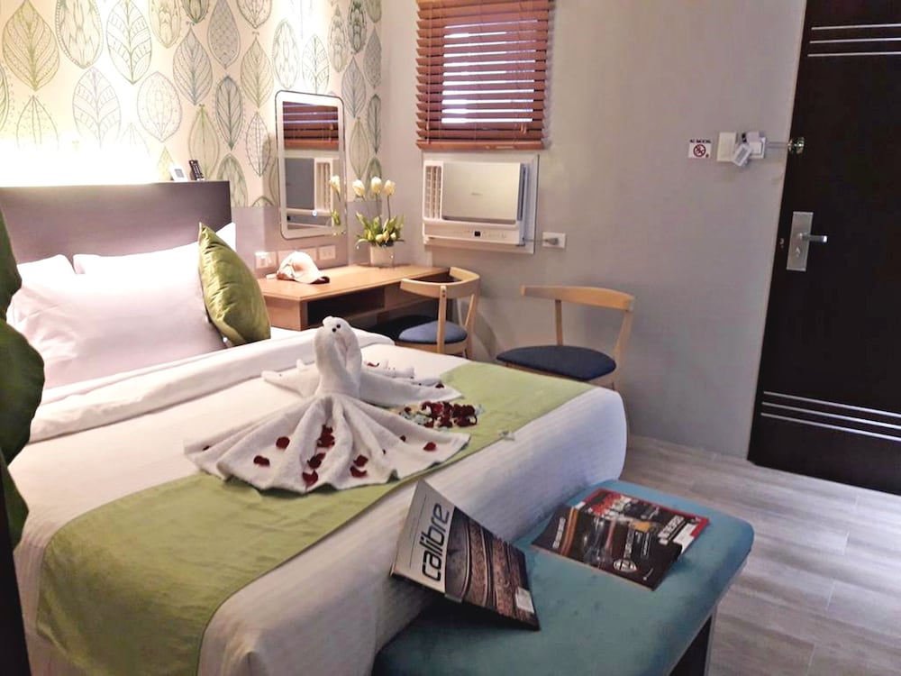 Red Mango Suites in Cainta | 2025 Updated prices, deals - Klook United ...