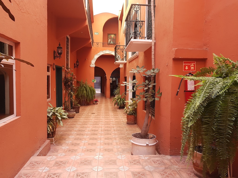 Hotel Meson Matamoros in Querétaro | 2025 Updated prices, deals - Klook ...