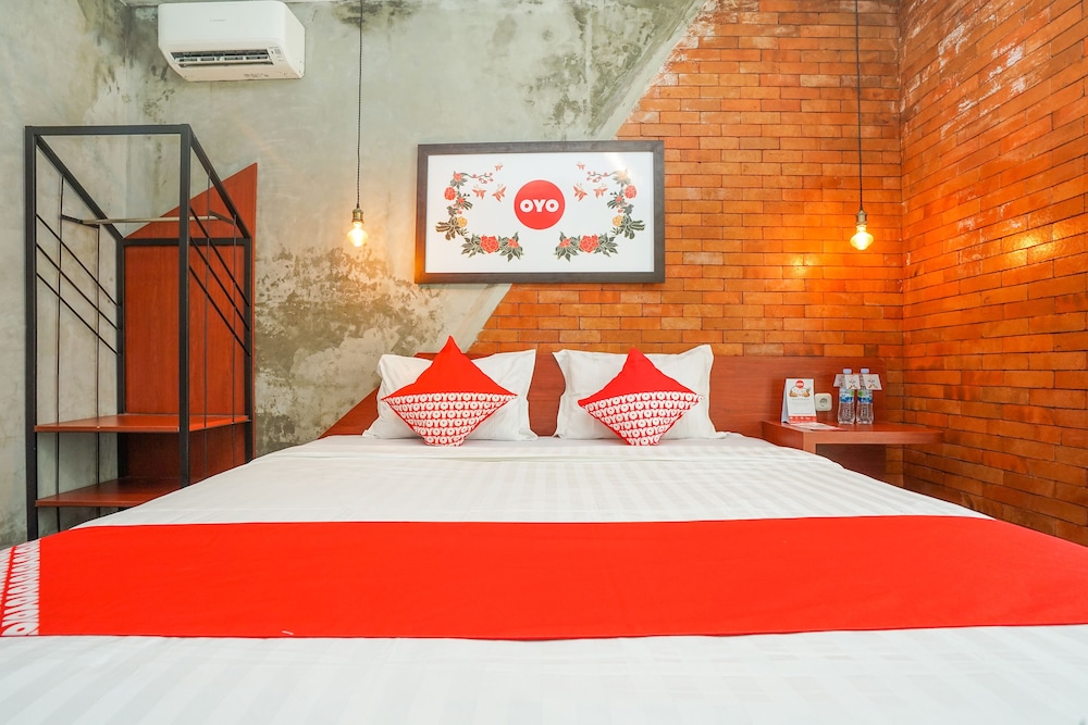 OYO 316 Umada Beds Lounge Syariah in Surabaya | 2024 Updated prices ...