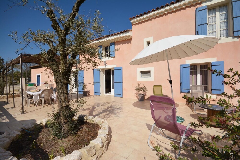 Le Mas d'Orphise by Gîtes de France in Avignon | 2024 Updated prices ...