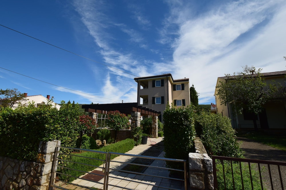 Apartments Ravlic in | 2024 Updated prices, deals - Klook United States