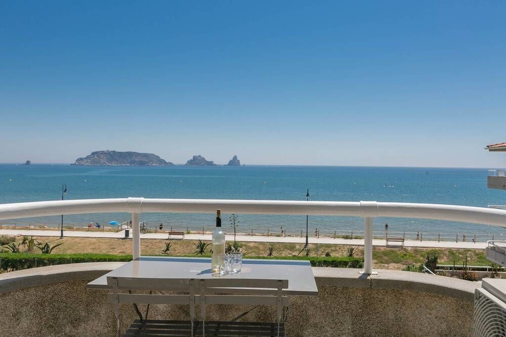 Estartir Griells in Lower Empordà | 2024 Updated prices, deals - Klook ...