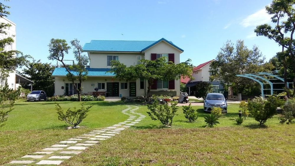 Dong Hua Dream House in Hualien County | 2023 Updated prices, deals ...