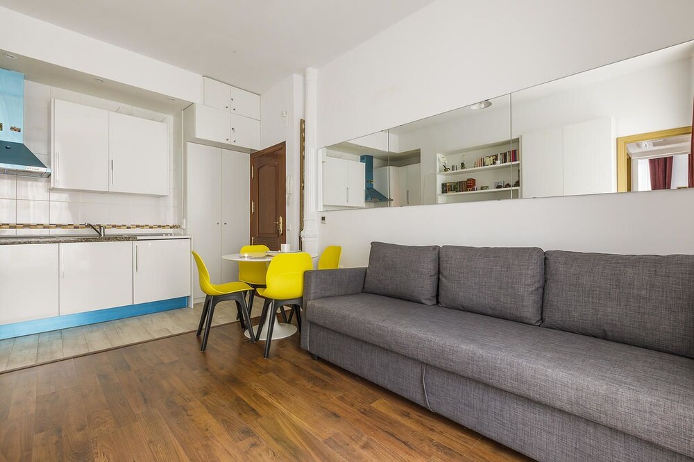 A&N Azucena 4 City Center in Málaga | 2024 Updated prices, deals ...