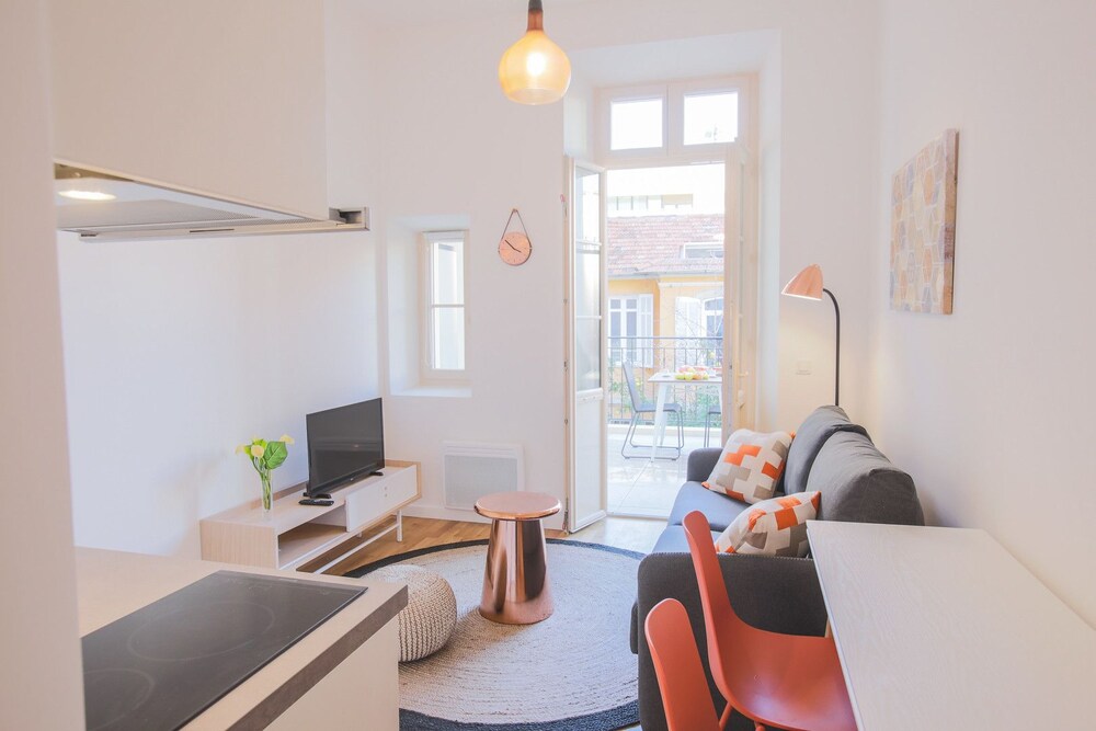 Mimont Terrasse AP4149 by Riviera Holiday Homes in Cannes | 2024 ...
