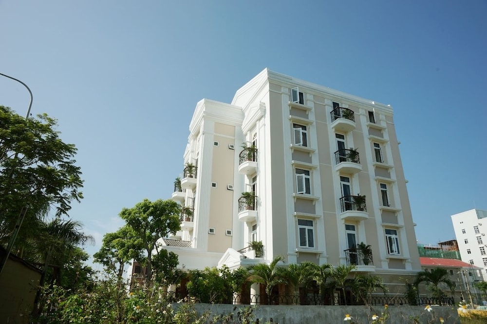 Lena Hotel in Da Nang | 2024 Updated prices, deals - Klook United States