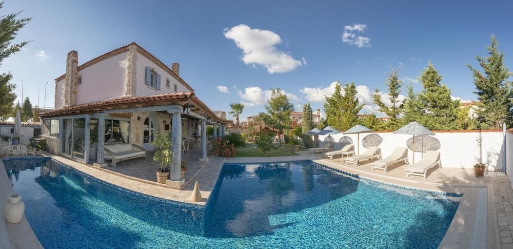 Moy Hotel Alacati in | 2025 Updated prices, deals - Klook United States