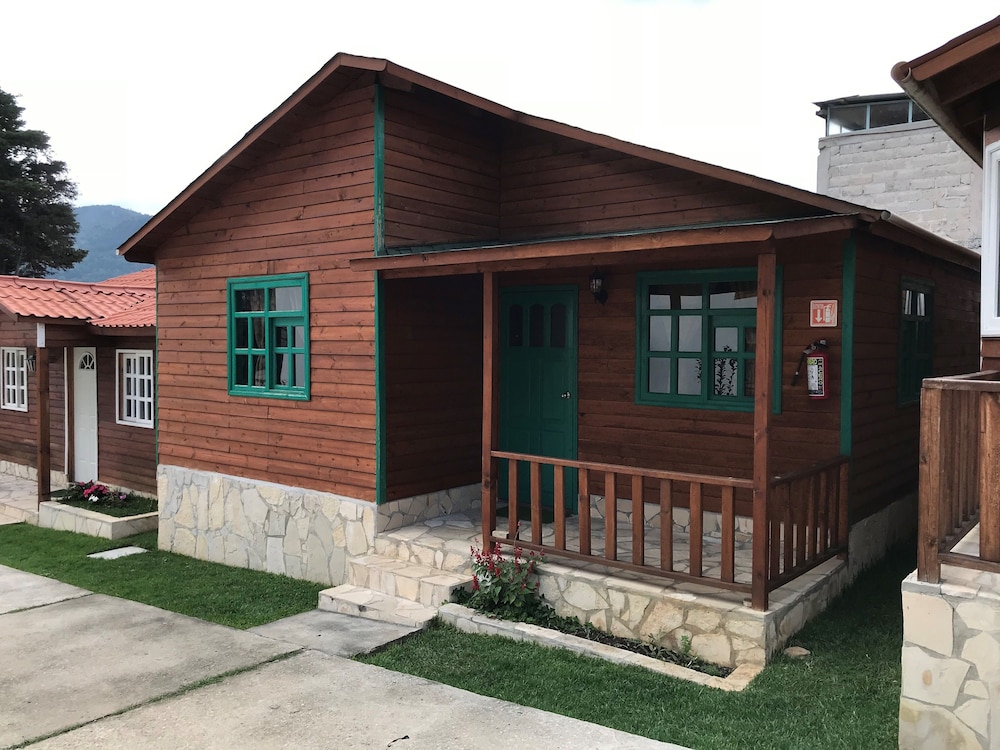 Cabañas Delfina Maria en San Cristóbal de las Casas | 2025 Precios ...
