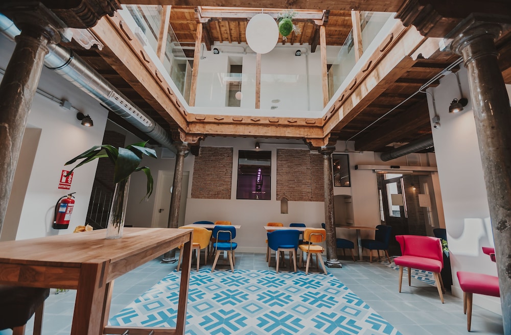 4U Hostel in Granada | 2024 Updated prices, deals - Klook United States
