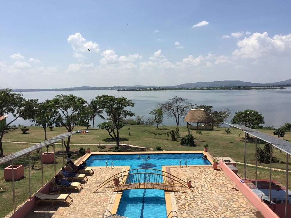 Samuka Island Retreat in Jinja | 2025 Updated prices, deals - Klook ...