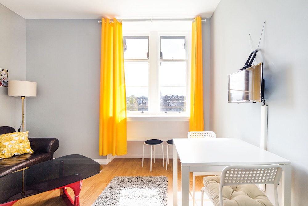 B83 Grove Street Apartments in City of Edinburgh | 2024 Updated prices ...