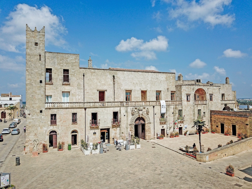 Castello Risolo Specchia in Specchia | 2025 Updated prices, deals ...