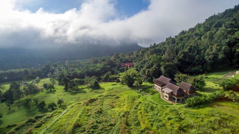 500 Rai Farmhouse Resort in Surat Thani Province | 2025 Updated prices ...