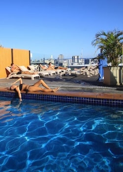 Wesley Art Studio Paint & Stay Plus Tour - Hostel in Brisbane | 2025 ...