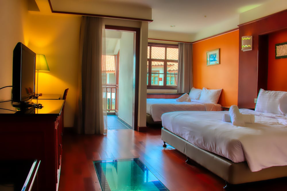 AlexaPD Private Water Chalets in Port Dickson | 2025 Updated prices ...