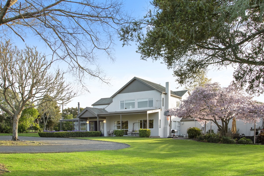 Maxwell's Golf Retreat in Auckland | 2025 Updated prices, deals - Klook ...