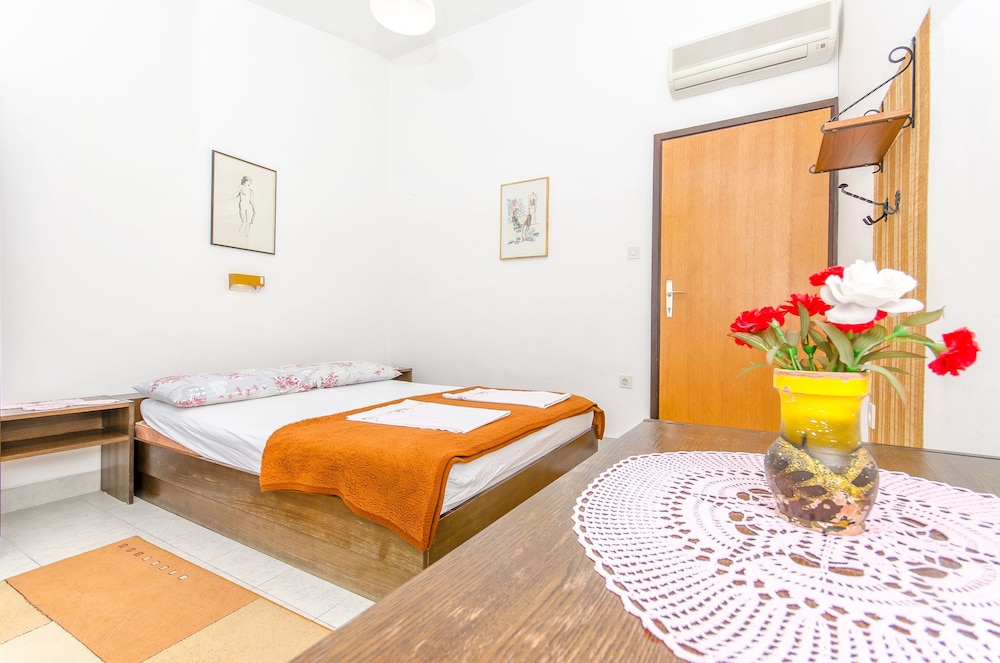 Apartments Pero in Općina Podgora | 2023 Updated prices, deals - Klook ...