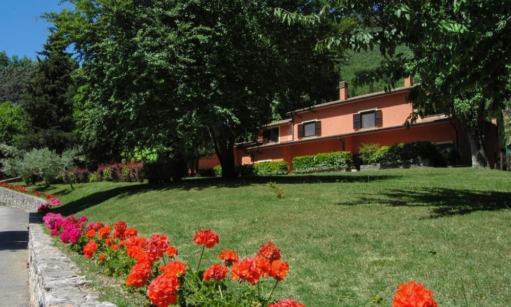 Tenuta Del Varco in Varco Sabino | 2023 Updated prices, deals - Klook ...