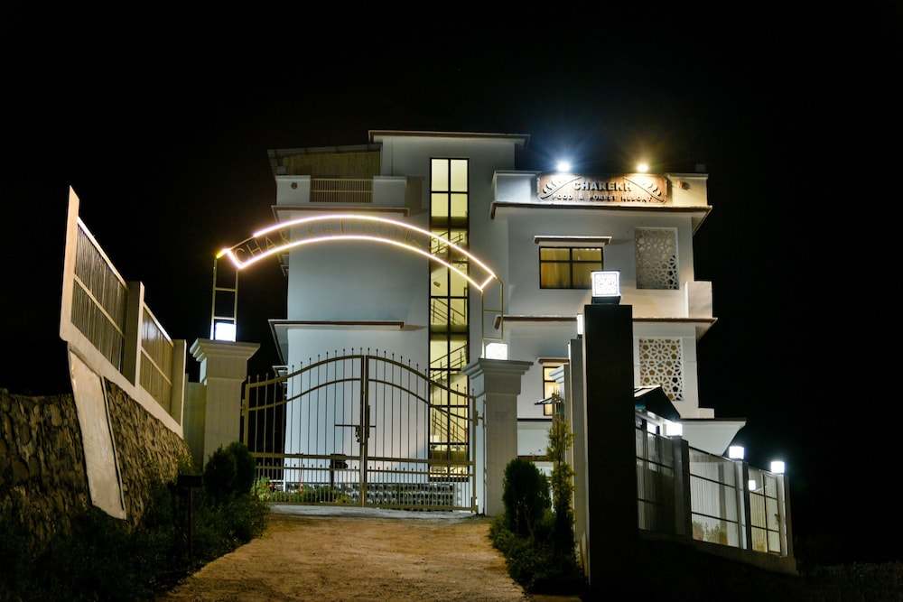 Charekh Food & Forest Resort in Pauri Garhwal | 2024 Updated prices ...