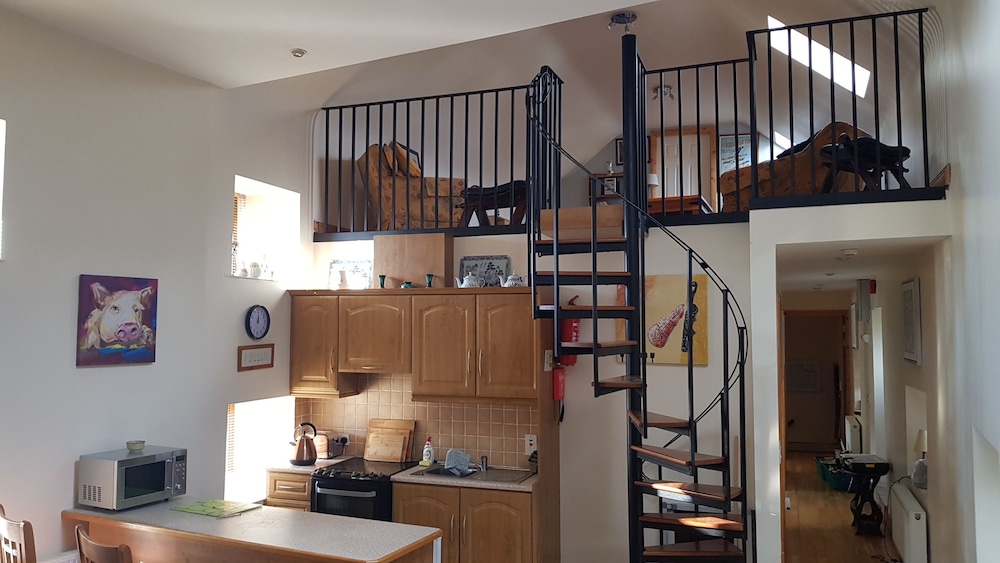 Apartment 3 Bedroom Banagher Town Centre in The Municipal District of ...