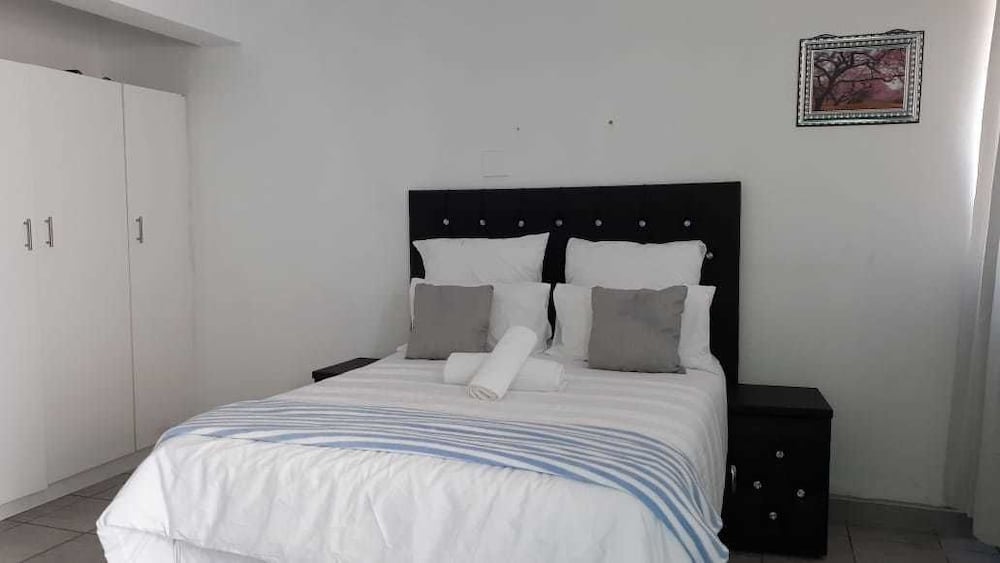 Mthonjeni Residence and Cafe in eThekwini Metropolitan Municipality ...