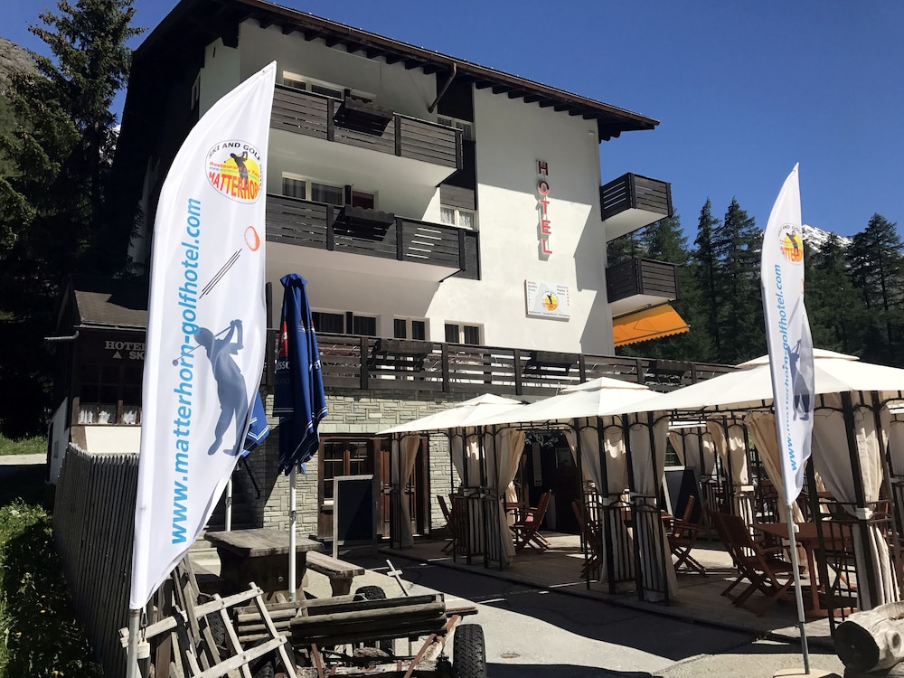 Matterhorn Golf Hotel in Randa | 2024 Updated prices, deals - Klook ...