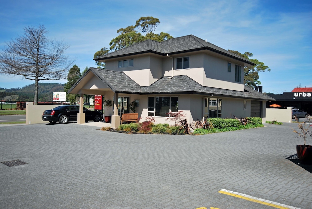Executive on Fenton in Rotorua | 2024 Updated prices, deals - Klook ...