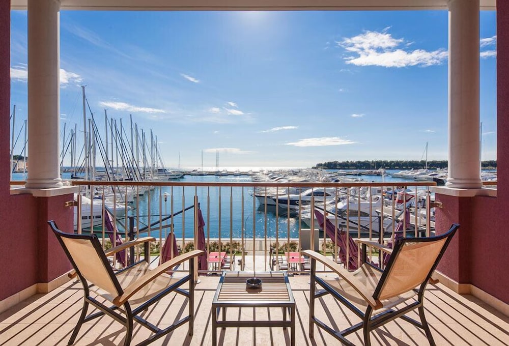 Hotel Nautica in Grad Novigrad | 2023 Updated prices, deals - Klook ...