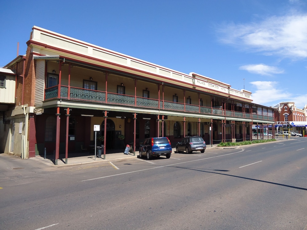 Palace Hotel Kalgoorlie in Kalgoorlie | 2024 Updated prices, deals ...