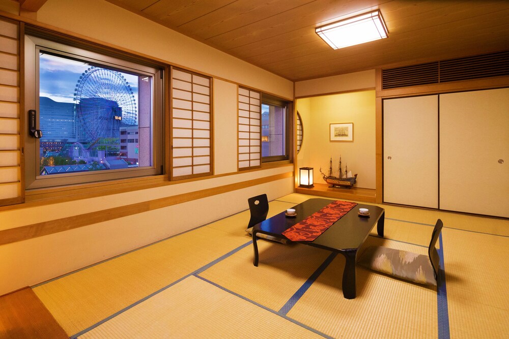 Navios Yokohama in Yokohama | 2025 Updated prices, deals - Klook United ...