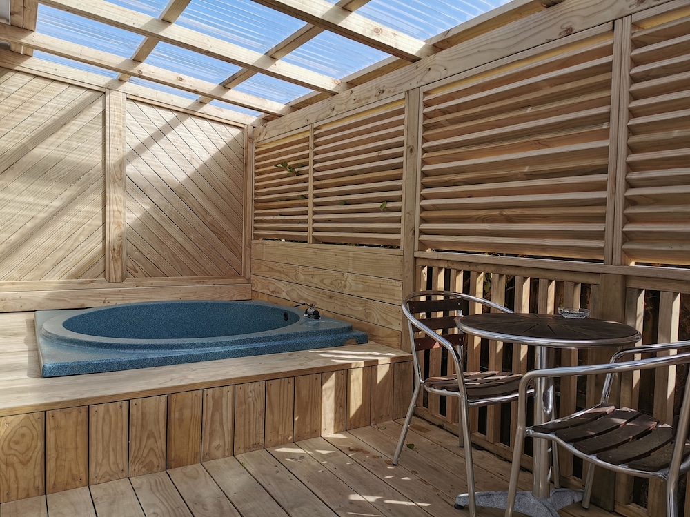 Parakai Geothermal Motel in Auckland | 2025 Updated prices, deals ...