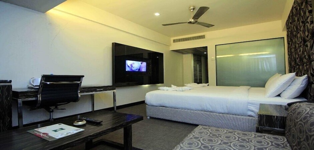 Kumar Resort by Turtle, Lonavala in Lonavala | 2025 Updated prices ...