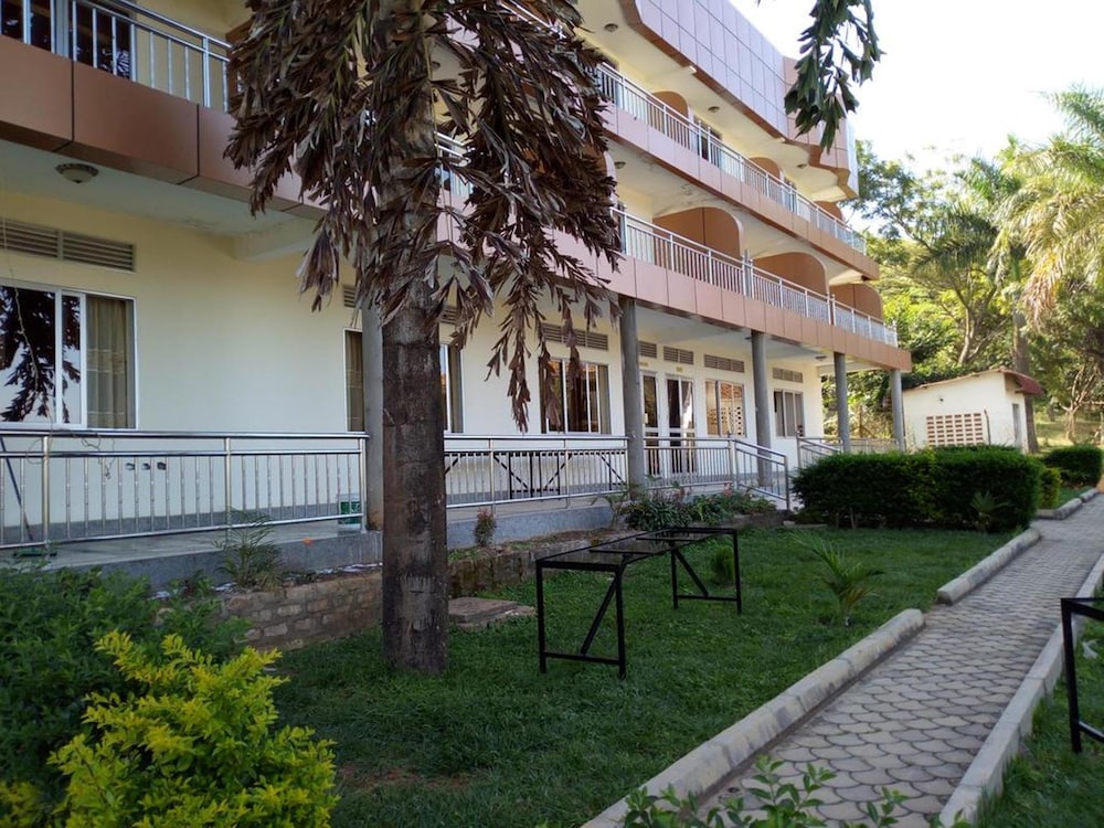 Court Lane Hotel in Masaka | 2024 Updated prices, deals - Klook United ...