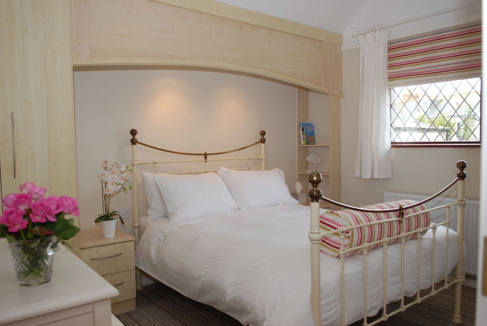 Halwell Lodge in | 2025 Updated prices, deals - Klook International site