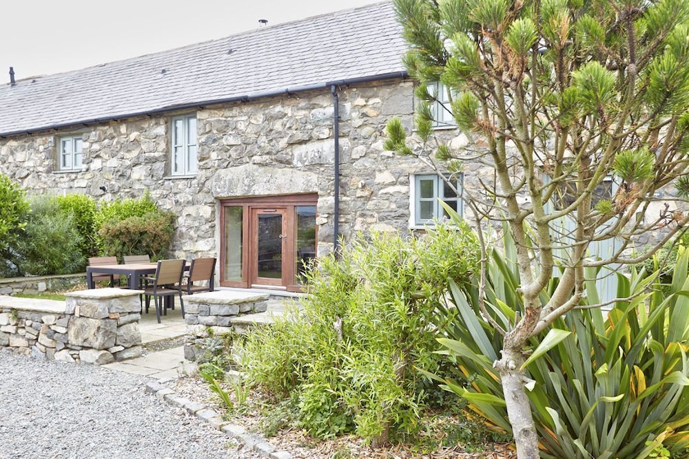 The Cottage in | 2024 Updated prices, deals - Klook United States