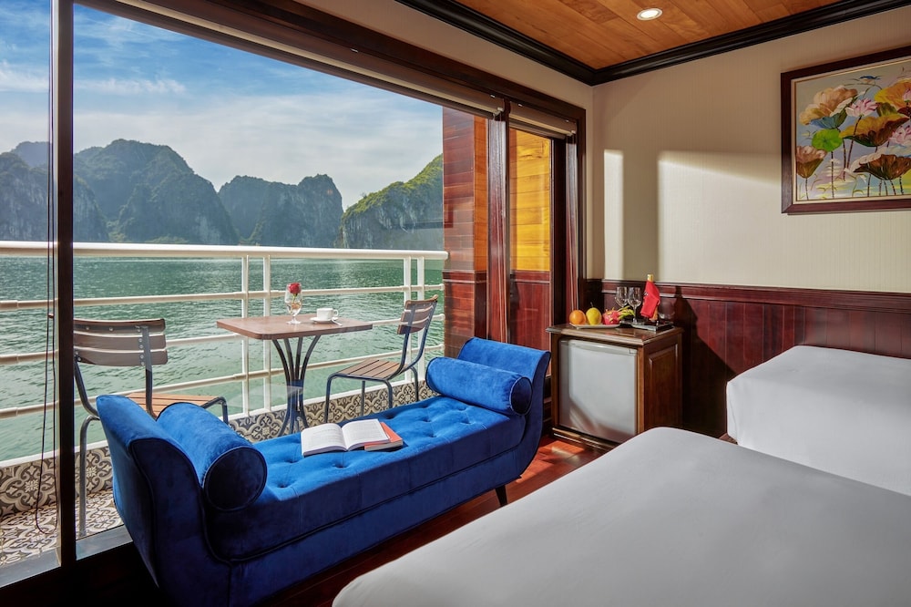 Dragon Bay Cruises in Ha Long City | 2025 Updated prices, deals - Klook ...