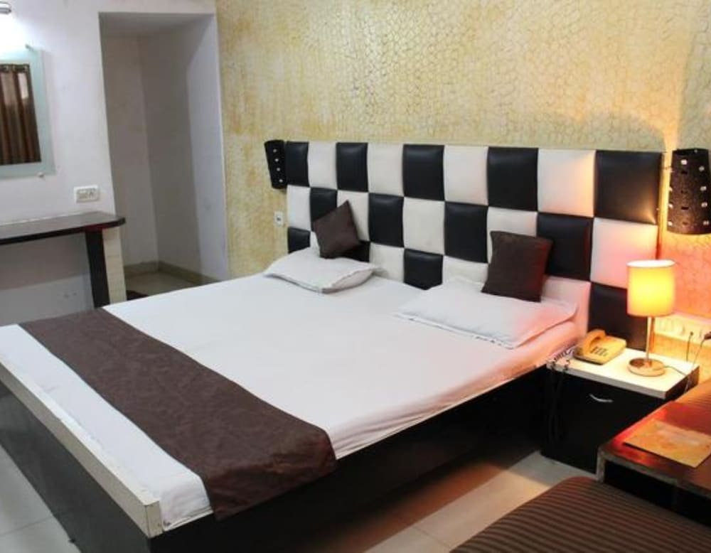 Hotel Amit Regency in Raipur | 2023 Updated prices, deals - Klook Singapore
