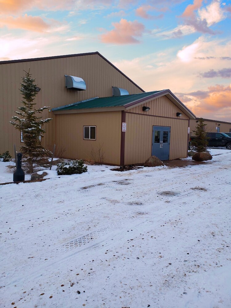 Target Hospitality-Watford City Lodge in | 2025 Updated prices, deals ...