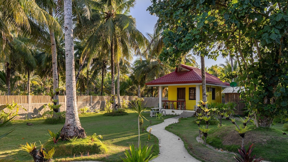 ZEN Rooms Biantoni Resort Siargao in General Luna | 2024 Updated prices ...