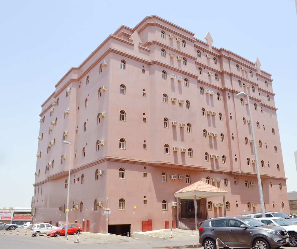 Green Plateaus in Al Jumum | 2023 Updated prices, deals - Klook United ...