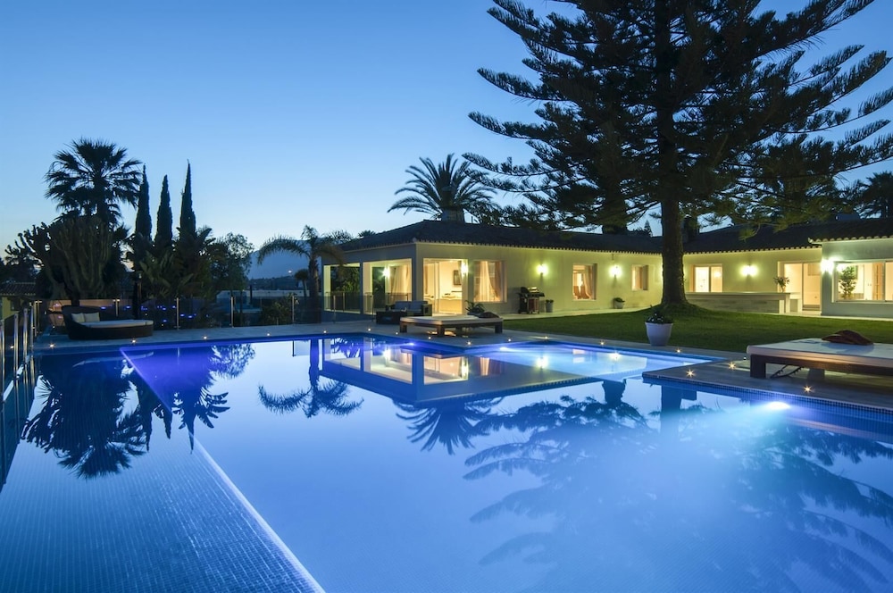 Beautiful Luxury Villa in Marbella | 2024 Updated prices, deals - Klook ...
