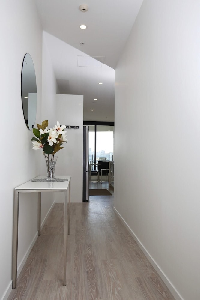 2 Bed Apt Heart of Ponsonby Gym in Auckland | 2024 Updated prices ...