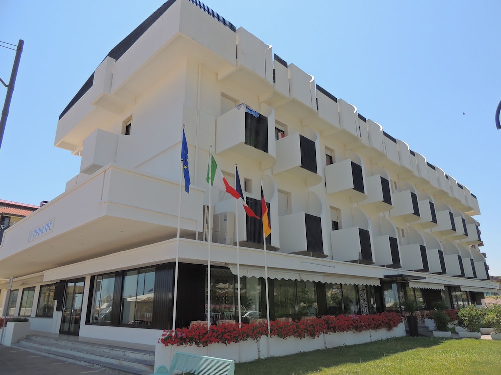 Hotel Principe in Bellaria-Igea Marina | 2025 Updated prices, deals ...