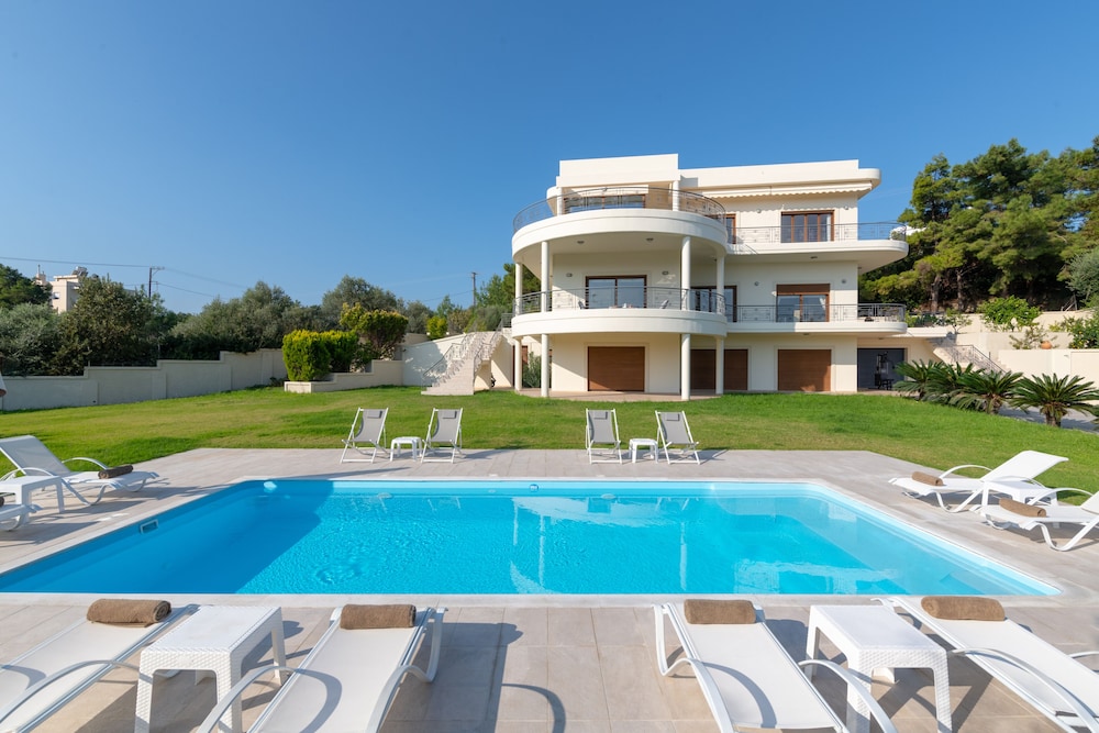 Amaltheia Villa in Municipality of Rhodes | 2024 Updated prices, deals ...