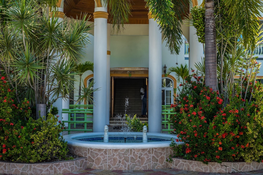 Holiday Haven Resort & Banquet Hall in | 2024 Updated prices, deals ...