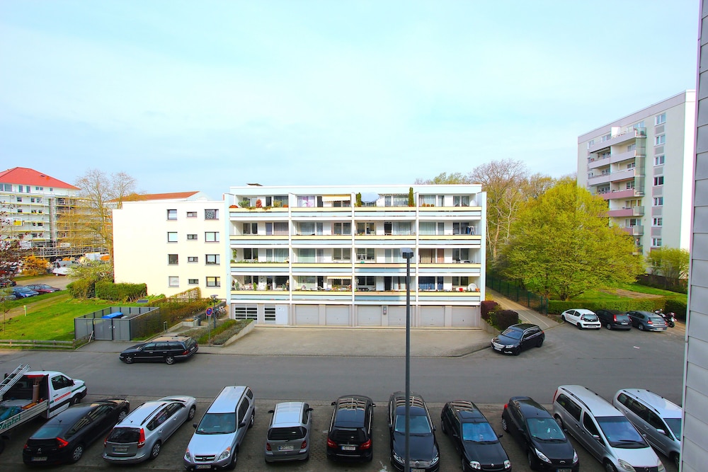 Max Planck Strasse 6