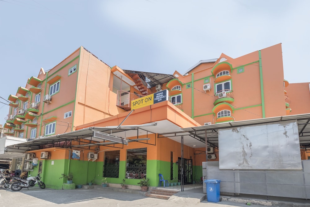 SPOT ON 1691 Wisma Benhil Toddopuli in Makassar | 2024 Updated prices ...